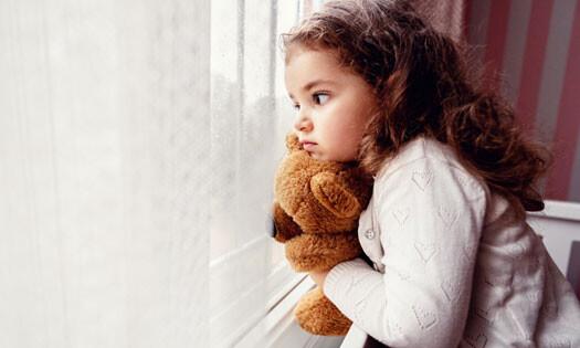 How to Help Your Child with Storm Anxiety - Children's Health